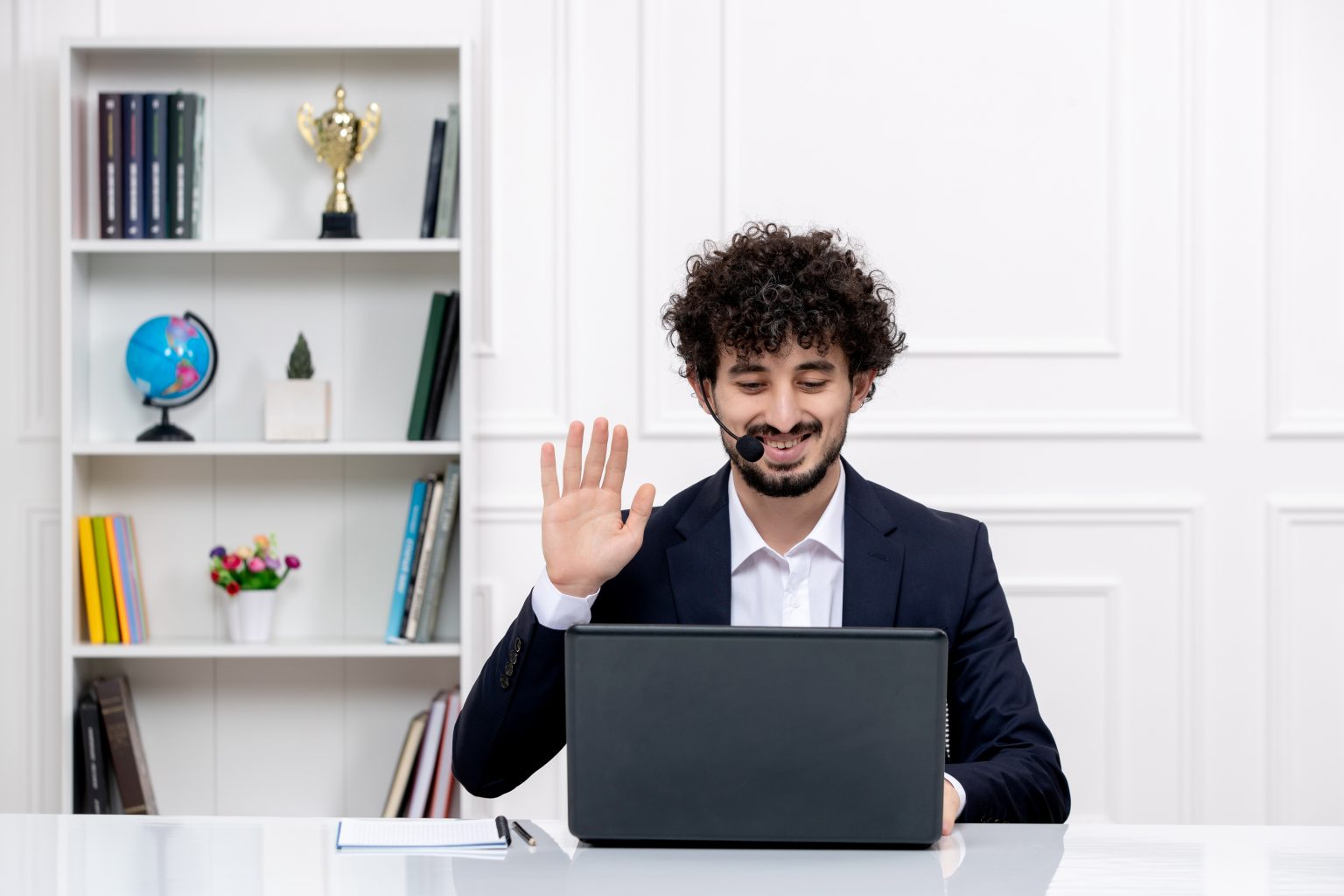 How to create a welcome buddy program for remote employees ...